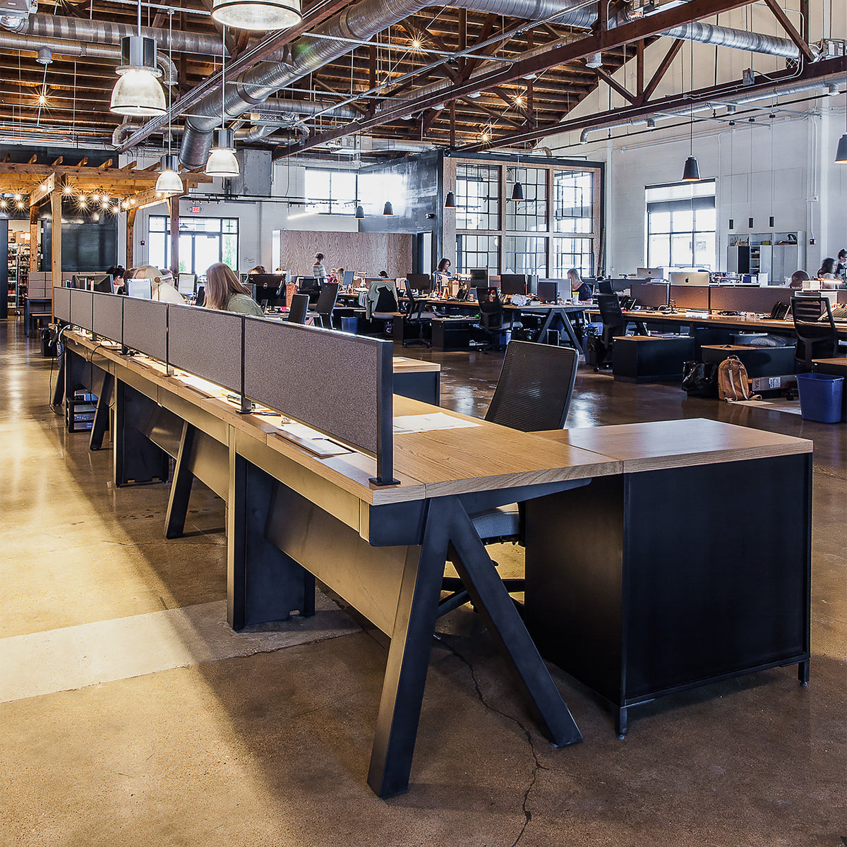 Minim Fixed Workstations